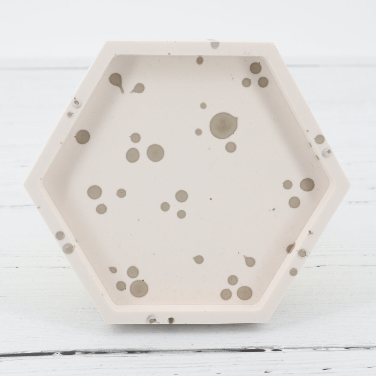 Handmade jesmonite white with grey dots hexagon coaster – Made in Ashford